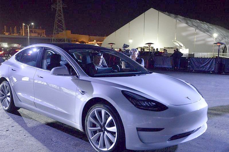 Elon Musk Kündigt Gründlichen Umbau Bei Tesla An Ostfriesische